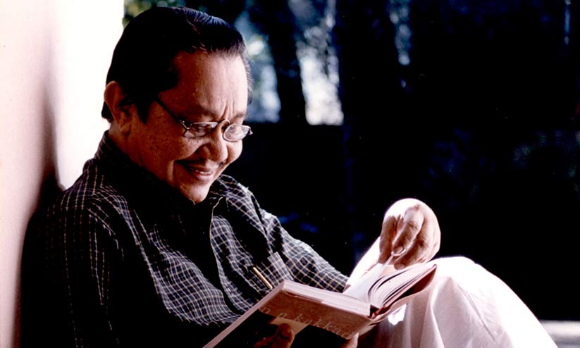 യു.എ. ഖാദറിന്‍റെ വിയോഗം മലയാള സാഹിത്യത്തിന് നികത്താനാകാത്ത നഷ്ടം ...