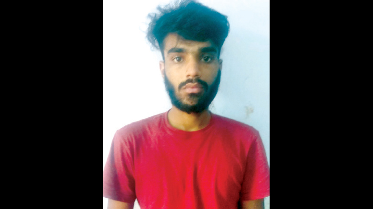 ലക്ഷം രൂപയുടെ മയക്കുമരുന്നുമായി യുവാവ് പിടിയിൽ | Madhyamam