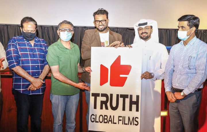 മ മ്മൂ ട്ടി ചി ത്രം 'ദ പ്രീ സ് റ്റു' മാ യി ട്രൂ ത്ത് ഗ്ലോ ബ ൽ ഫി ലിം സി ...