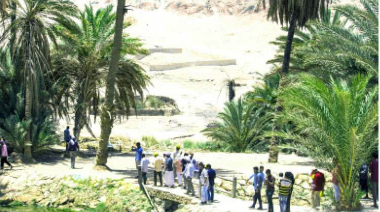 വി നോ ദ സ ഞ്ചാ രി ക ൾ ക്ക് ദൃ ശ്യ വി രു ന്നൊ രു ക്കി ത ബൂ ക്കി ലെ 'മ ഖ് ...