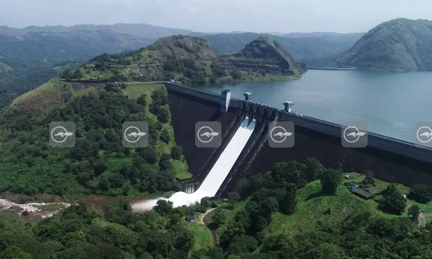 ഇടുക്കി ഡാം: മൂന്നാമത്തെ ഷട്ടറും അടച്ചു | Idukki Dam: The third shutter was also closed | Madhyamam