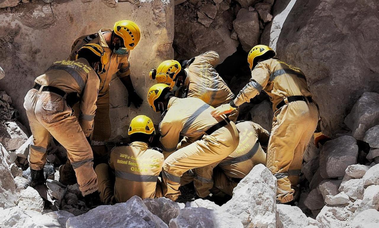 ഇബ്രി ക്വാറി അപകടം: മരണം 13 ആയി | Ibri Quarry Accident: Death toll ...