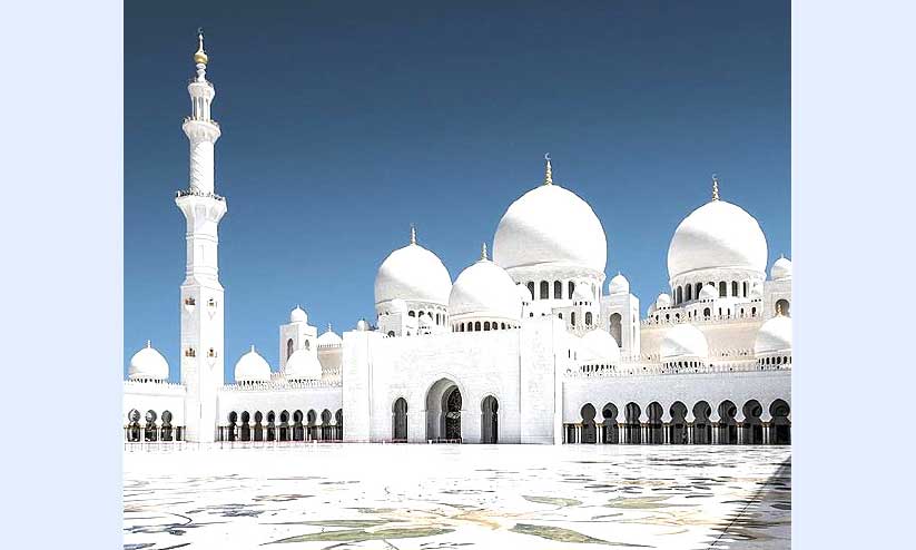 Best tourist attraction: Sheikh Zayed Grand Mosque in Middleeast 1st ...