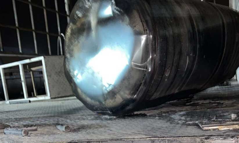 ഷാർജയിൽ ബാരൽ പൊട്ടിത്തെറിച്ച് തൊഴിലാളി മരിച്ചു | Laborer dies after ...