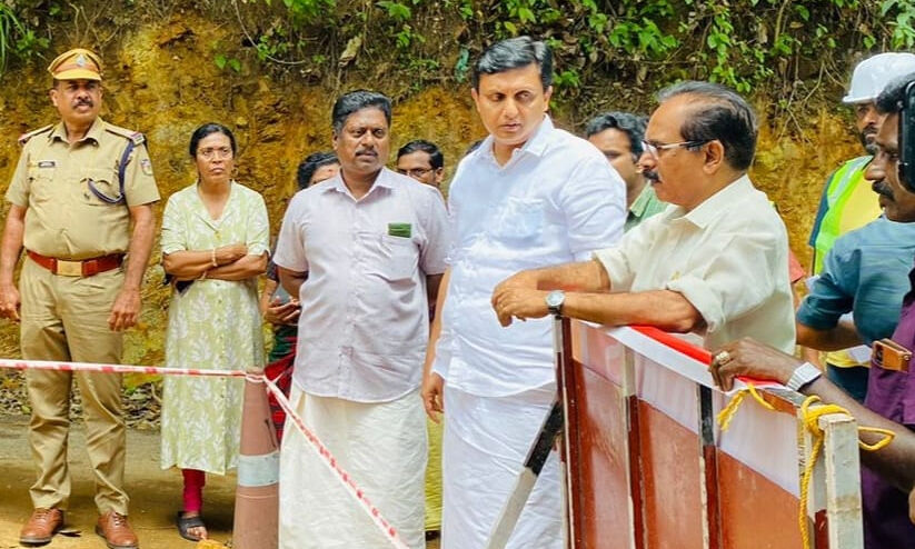 ഭാവി തലമുറക്ക് വേണ്ടി മികച്ച റോഡുകൾ നിർമിക്കുകയാണ് സർക്കാർ ലക്ഷ്യം ...