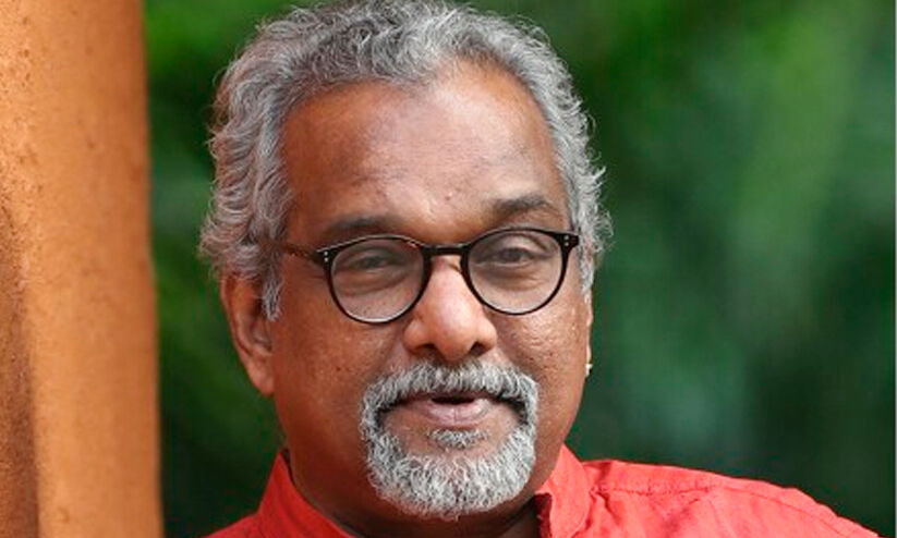 'ഒരു കാലത്ത് 'വ്വോ' എന്ന് പറഞ്ഞ നാവു കൊണ്ടു തന്നെ 'ഛെ' എന്നു പറയുന്നതും ...