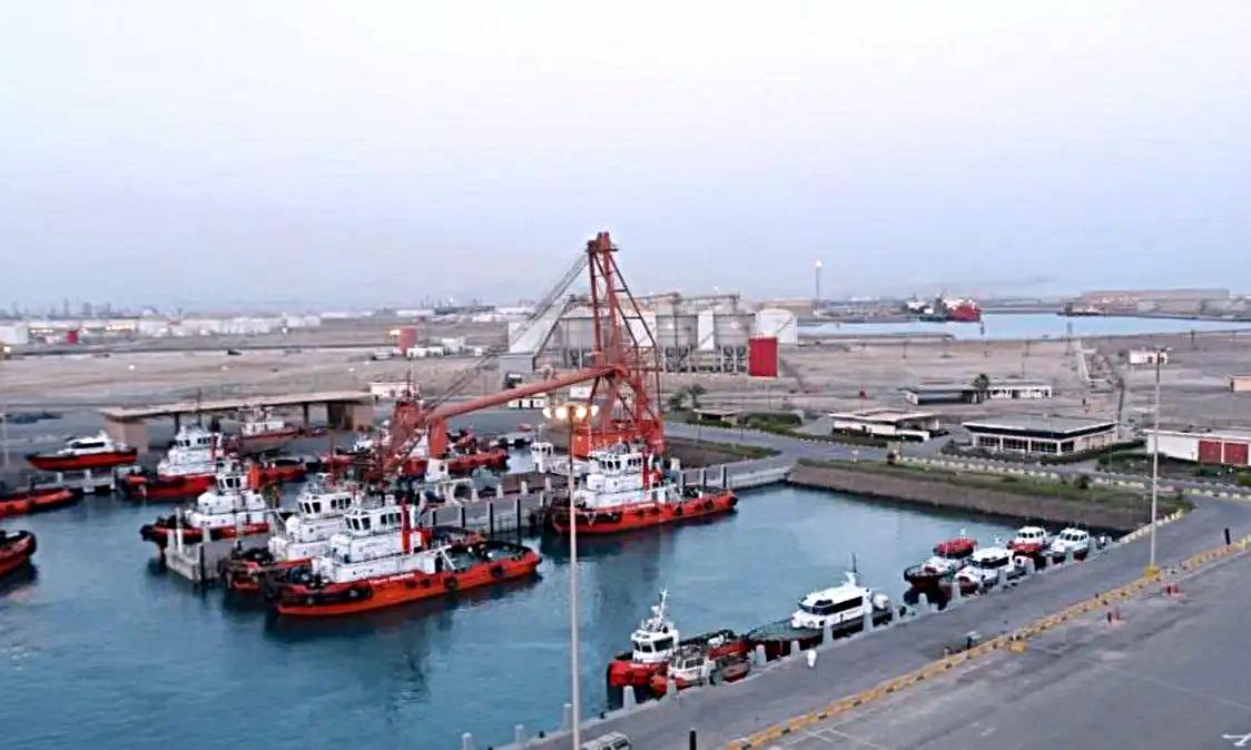 Officials say oil spill at Yambu commercial port has been brought under ...