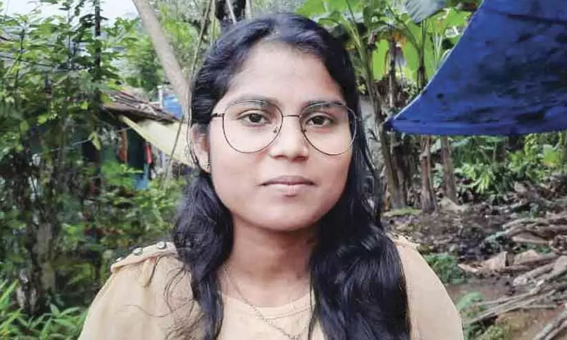 സ്വ പ്ന ത്തി ലേ ക്ക് ചി റ കു വി രി ച്ച് ഗോ പി ക; ത ണ ലൊ രു ക്കി ഗോ പാ ല നും ശാ ന്ത യും | Gopika ...