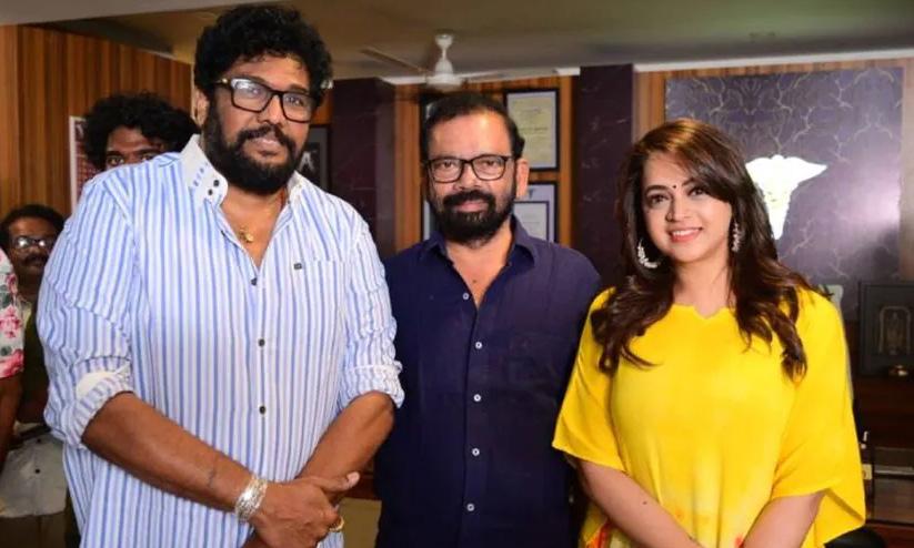 ഷാജി കൈലാസ് ചിത്രത്തിൽ ഭാവന; 'ഹണ്ട്' ആരംഭിച്ചു | Shaji Kailas' Hunt starring Bhavana is a ...