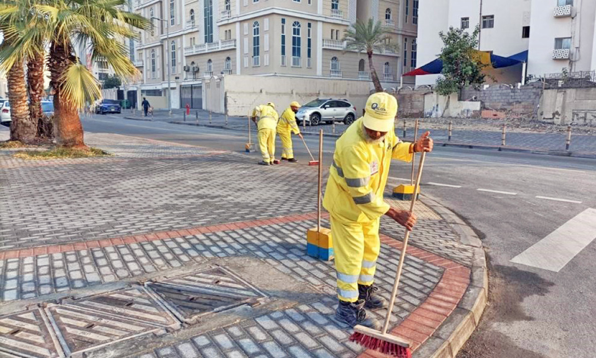ഖത്തറിൽ വെ ള്ള ക്കെ ട്ട് നീ ക്കാ ൻ 1500ഓ ളം ജീ വ ന ക്കാ ർ | About 1500 ...