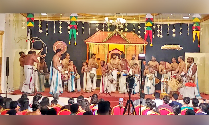 മസ്കത്ത് പഞ്ചവാദ്യ സംഘം ഏഴാമത് ബാച്ച് അരങ്ങേറി | Muscat panchavadya ...