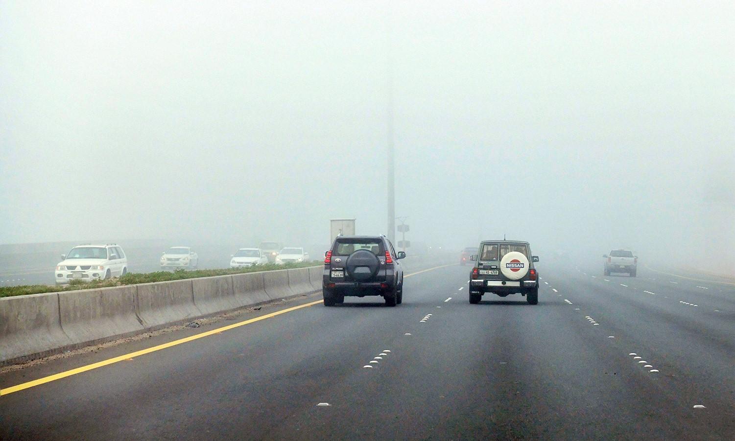 പ്രഭാതങ്ങളെയും വൈകുന്നേരങ്ങളെയും കുളിരണിയിച്ച് കുവൈത്തിൽ മഞ്ഞുകാലം ...