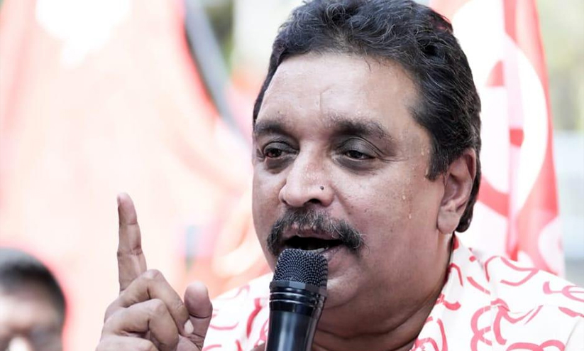 ‘ഉമ്മൻചാണ്ടിയോട് കാണിച്ച കൊടുംക്രൂരതയെ കുറിച്ച് മുഖ്യമന്ത്രി പരാമ ...