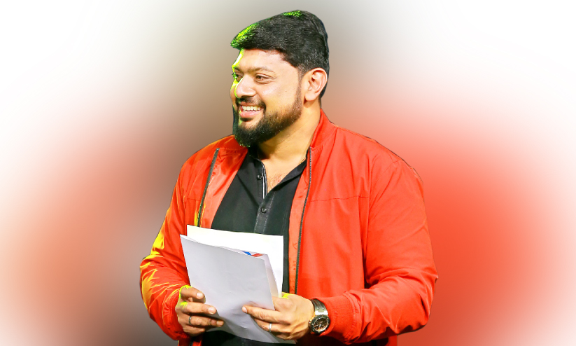 വേറിട്ട അവതാരകനായി മിഥുൻ രമേഷ് | Mithun Ramesh in harmonious kerala ...