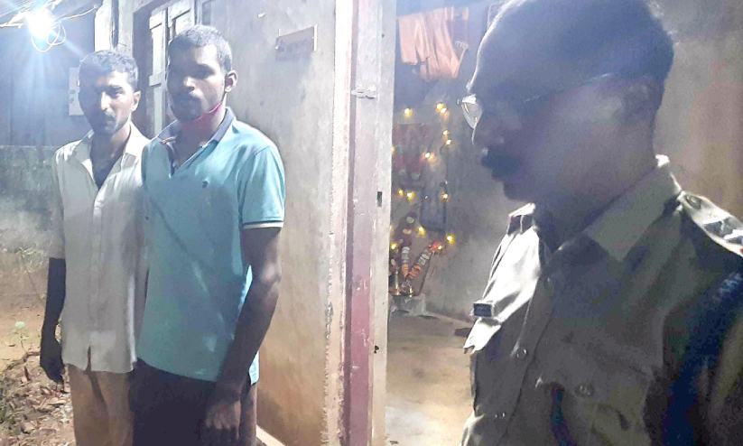 ടിക്-ടോക് താരം ‘മീശ വിനീതി’നെ വീട്ടിലെത്തിച്ച് തെളിവെടുത്തു | Tik-Tok ...