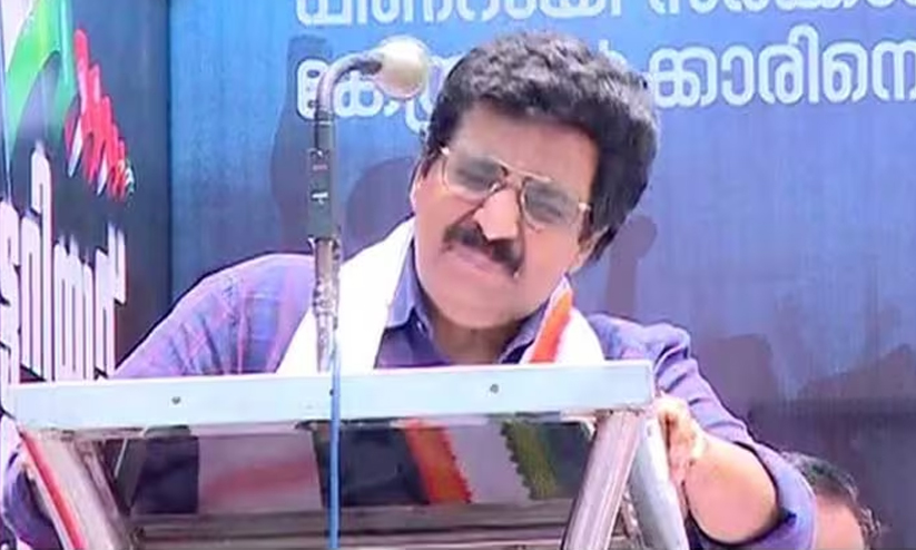 പ്രസംഗത്തിനിടെ എം.കെ. മുനീര്‍ എം.എൽ.എ കുഴഞ്ഞുവീണു | Dr M.K. Muneer MLA ...