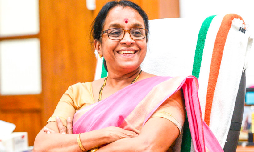 സ്നേഹ സമ്പാദ്യങ്ങളുമായി കോട്ടയത്തിന്‍റെ കലക്ടർ പടിയിറങ്ങുകയാണ് ...