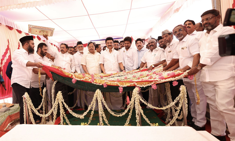 ‘കോളജ് പഠനം ഉപേക്ഷിച്ച് സ്വാതന്ത്ര്യ സമരത്തിൽ പങ്കെടുത്ത മഹാനായ ...