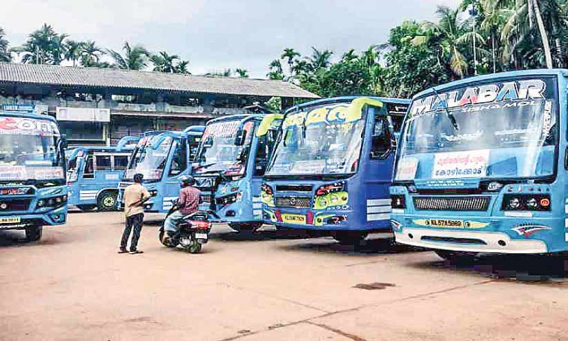എടവണ്ണപ്പാറ - കോഴിക്കോട് റൂട്ടിൽ ബസുകളുടെ മിന്നൽ പണിമുടക്ക്; ജനം വലഞ്ഞു ...