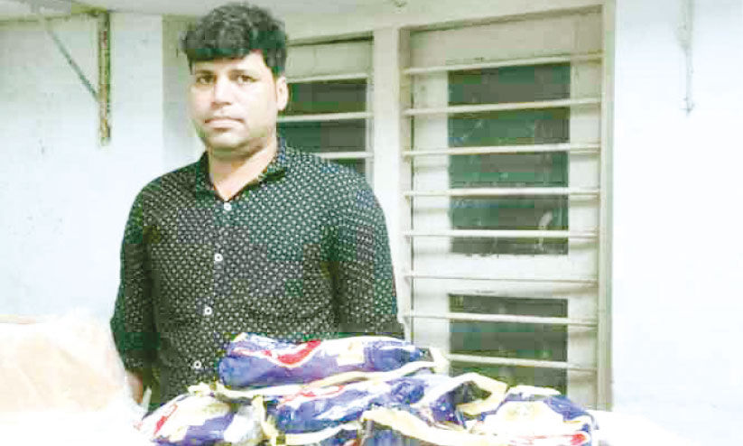 1500 പാ ക്കറ്റ് ഹാ ൻ സുമാ യി യു വാ വ് പി ടി യി ൽ | Youth arrested with ...