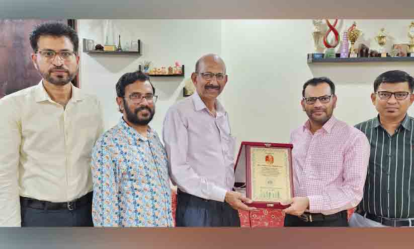 സലിം രാജിന് യാത്രയയപ്പ് നൽകി | Farewell to Salim Raj | Madhyamam