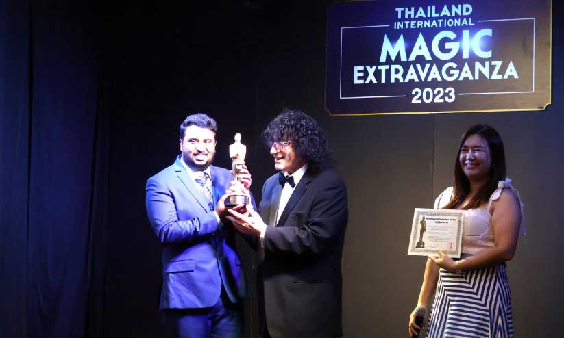 അശ്വിൻ പരവൂരിന് മെര്‍ലിന്‍ മാജിക് പുരസ്‌കാരം | Merlin Magic Award to ...