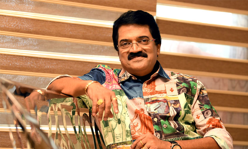 മധുമ‍യമായ് പാടാം | interivew with playback singer M.G.Sreekumar | Madhyamam