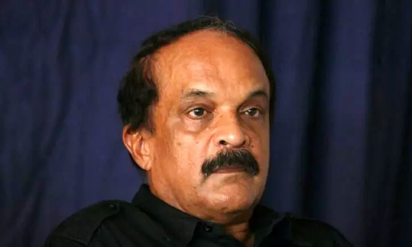 വീരാരാധന എവിടെയും അപകടമാണ്; എം.ടി. പറഞ്ഞത് ഗൗരവതരമായ കാര്യമെന്ന് ...