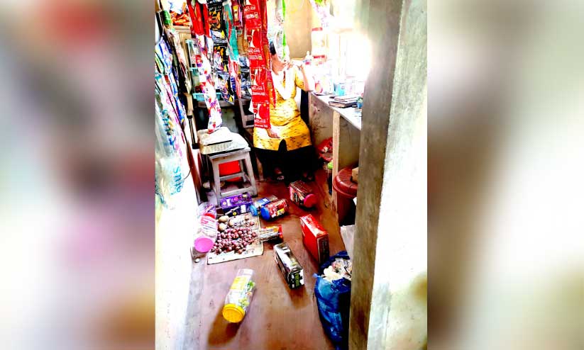 വിധവയുടെ കട അടിച്ചുതകര്‍ത്ത് സാധനങ്ങള്‍ കവർന്നതായി പരാതി | Complaint ...
