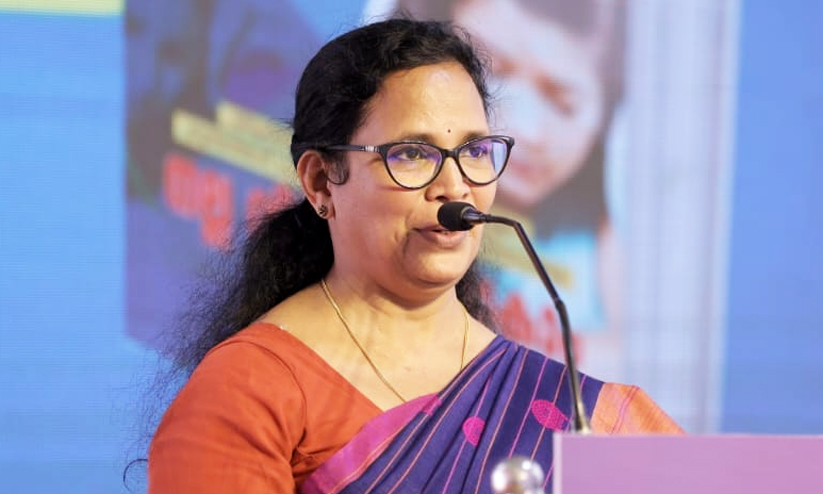 രഞ്ജിത്തിനെ മാറ്റിനിർത്താൻ വൈകുന്ന ഓരോ നിമിഷവും അപമാനിക്കപ്പെടുന്നത് ...