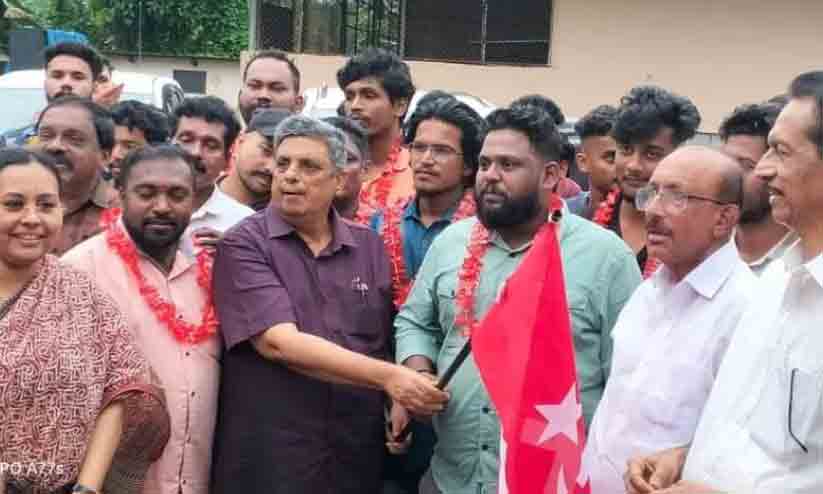 കാപ്പ കേസ് പ്രതി സി.പി.എമ്മിൽ; ന്യായീകരിച്ച് മന്ത്രി വീണ ജോർജ് | Kappa ...
