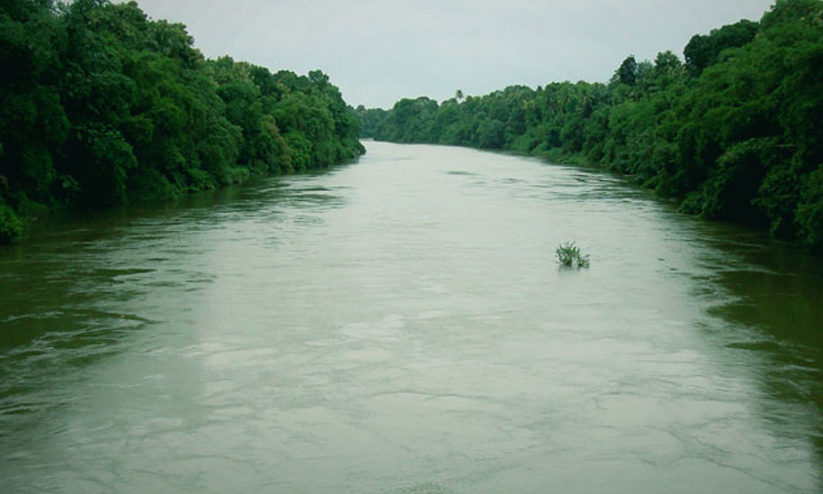 മണിമല നദിയിലെ ജലനിരപ്പ് ഉയരുന്നു; തീരത്തോട് ചേർന്ന് താമസിക്കുന്നവ ...