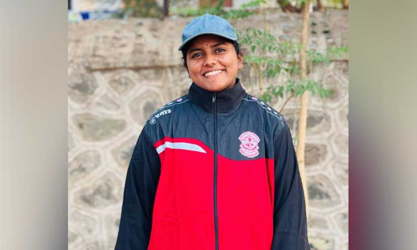 ഏഷ്യൻ യൂനിവേഴ്സിറ്റി വനിത സോഫ്റ്റ്ബാൾ; ഇന്ത്യൻ ടീമിൽ ഇടം നേടി നന്ദ ...
