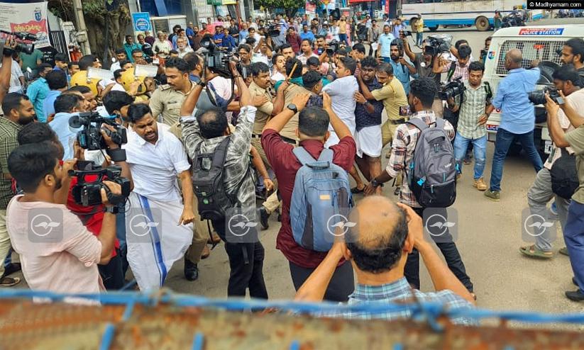 എ.ഡി.എമ്മിന്‍റെ ആത്മഹത്യ; പി.പി ദിവ്യക്കെതിരെ തിളച്ചുമറിഞ്ഞ് പ്രതിഷേധം ...