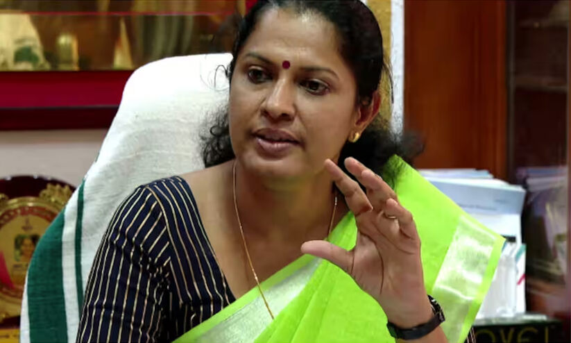 പി.പി. ദിവ്യയുടെ അധികപ്രസംഗം കൈറോസിന്‍റെ ഉത്തമ ഉദാഹരണം -ഫേസ്ബുക്ക് കുറിപ്പ്... | fb note about ...