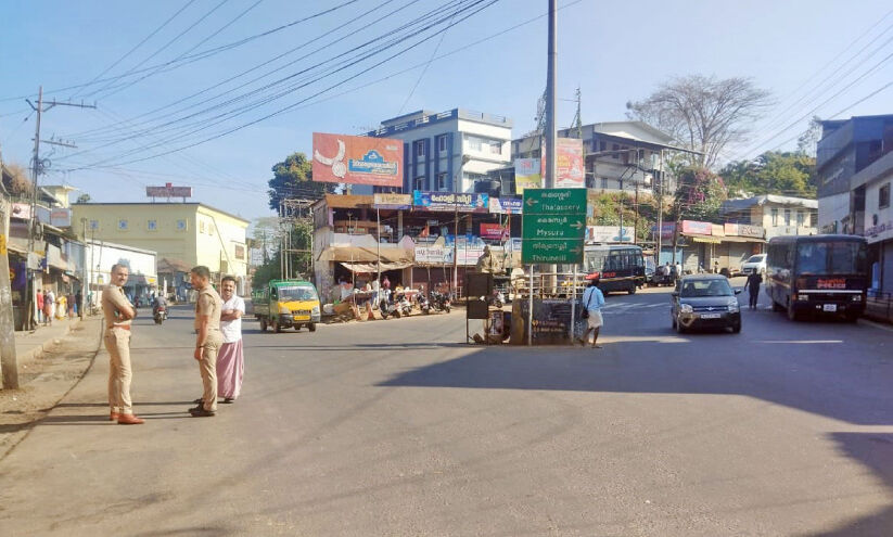 കടുവ ആക്രമണം; ഹർത്താൽ പൂർണം | wayanad tiger attack harthal | Madhyamam