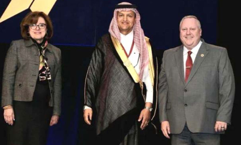 വി ദ്യാ ഭ്യാ സ ത്തി ൽ സൗ ദി പ്ര ഫ സ ർ ക്ക് പ്ര ശ സ്ത അ മേ രി ക്ക ൻ അ വാ ...