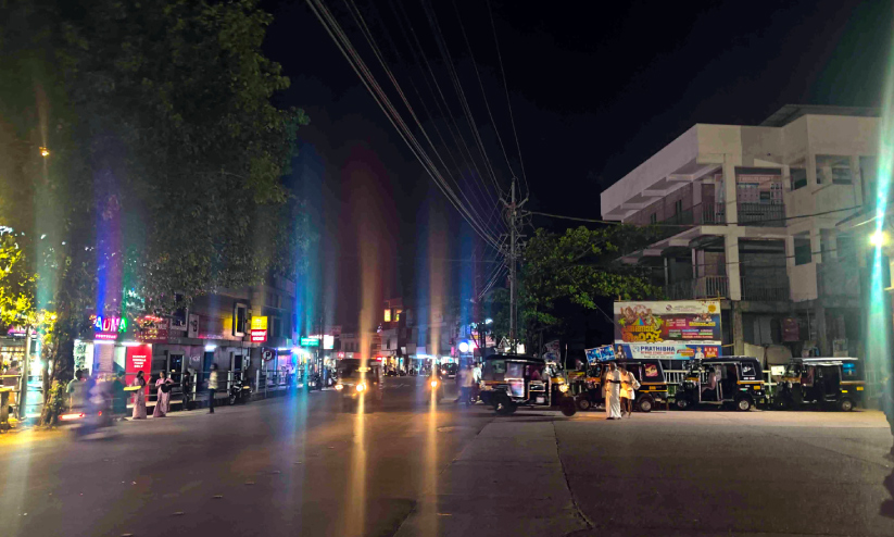 ബാലുശ്ശേരി ടൗണിൽ തെരുവുവിളക്കില്ലാത്തത് ദുരിതമാകുന്നു | The lack of ...