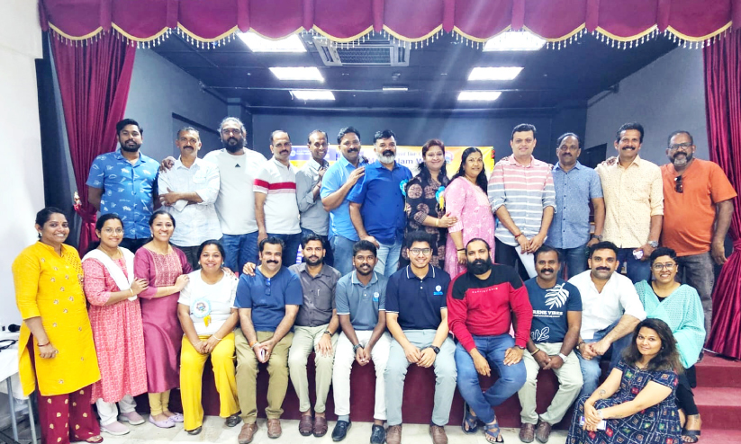 പ്ര വാ സി ക്ഷേ മ നി ധി അം ഗ ത്വ ര ജി സ്ട്രേ ഷ ൻ ക്യാ മ്പ് സം ഘ ടി പ്പി ...