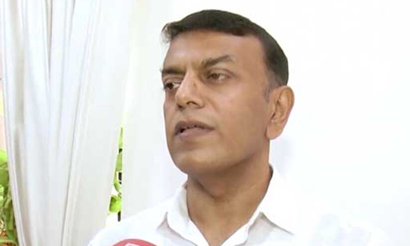 ഐ.എച്ച് .ആർ.ഡി: അ ച്യു താ ന ന്ദ ന്‍റെ മകൻ അരുൺകുമാറിന്‍റെ കാലാവധി നീട്ടാൻ നീക്കം | move to ...