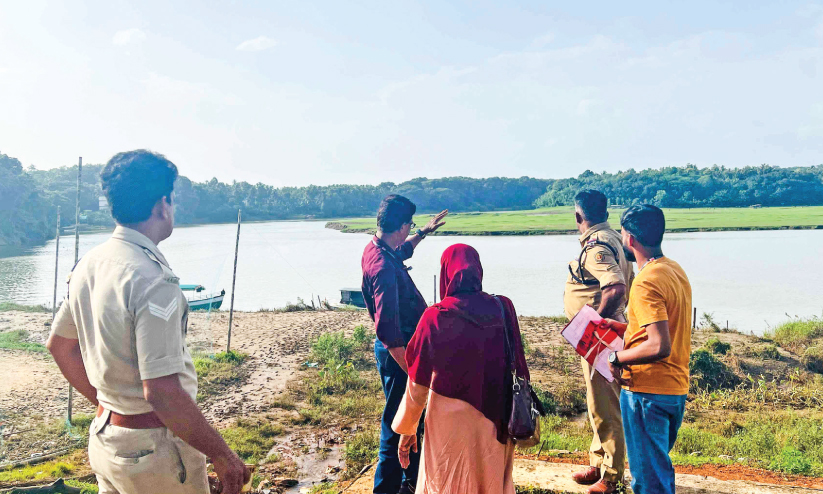 കീ ഴു പ റ മ്പ് മു റി ഞ്ഞ മാ ട് അ ന ധി കൃ ത ബോ ട്ട് സ ർ വി സ്; വിവിധ വ ...