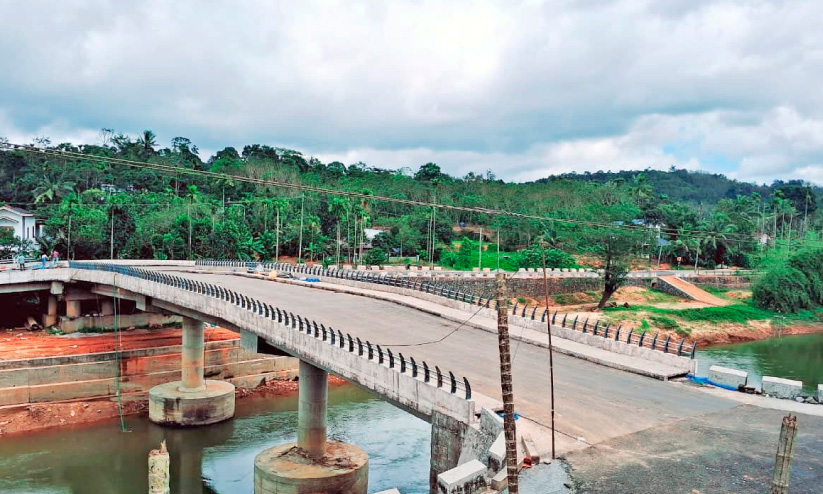 പു ലി ക്കാ ട്ടു ക ട വ് പാ ലം നി ർ മാ ണം അ ന്തി മ ഘ ട്ട ത്തി ...