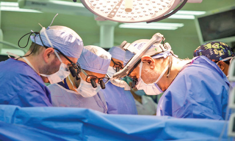 കു വൈ ത്തി ൽ വി ജ യ ക ര മാ യ ര ണ്ട് ഹൃ ദ യം മാ റ്റി വെ ക്ക ൽ ശ സ്ത്ര ...