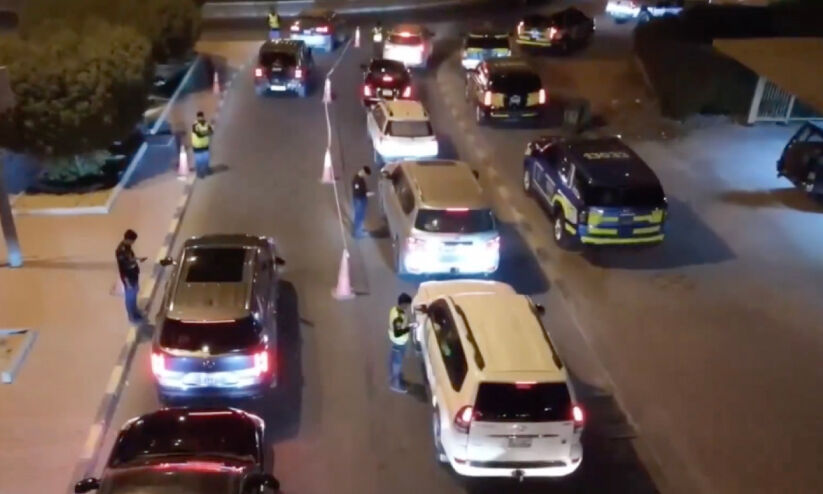 സു ര ക്ഷാ പ രി ശോ ധ ന: 37 പി ടി കി ട്ടാ പ്പുള്ളി ക ൾ പി ടി യി ...