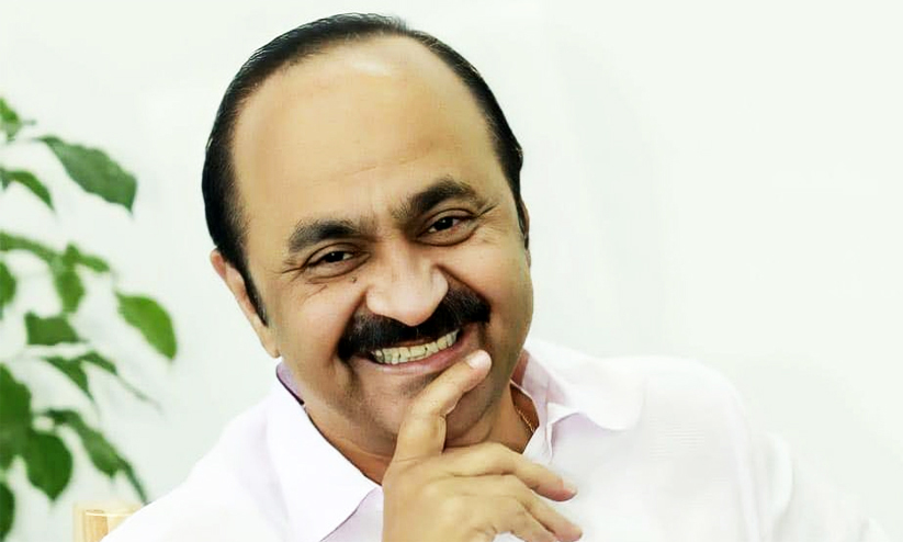 ‘എല്‍.ഡി.എഫിന്‍റെ ചങ്ക് തുളക്കുന്ന പൊളിറ്റിക്കല്‍ നറേറ്റീവില്‍ നിന്നും ...