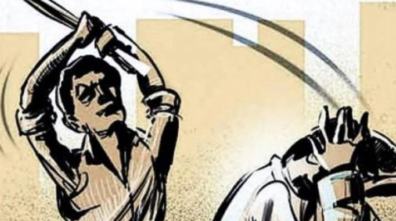 മ നോരോഗത്തിന് ചികിത്സ തേടിയയാളുടെ കൈ തല്ലിയൊടിച്ചതായി പരാതി | man who ...